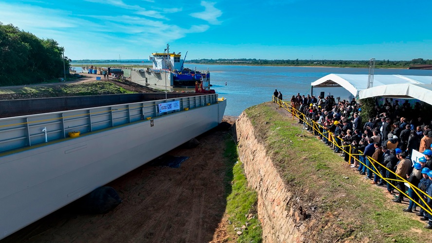 LDC amplía su flota de barcazas para el transporte de productos agrícolas