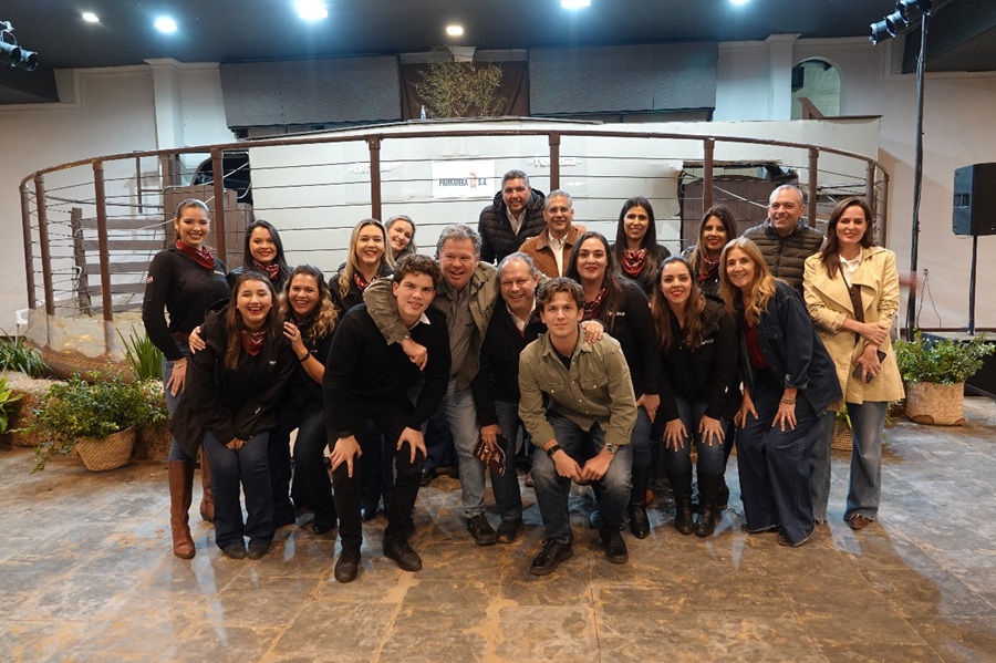 Con mucha dinámica, Ferusa coronó con éxito la venta de toros de ...